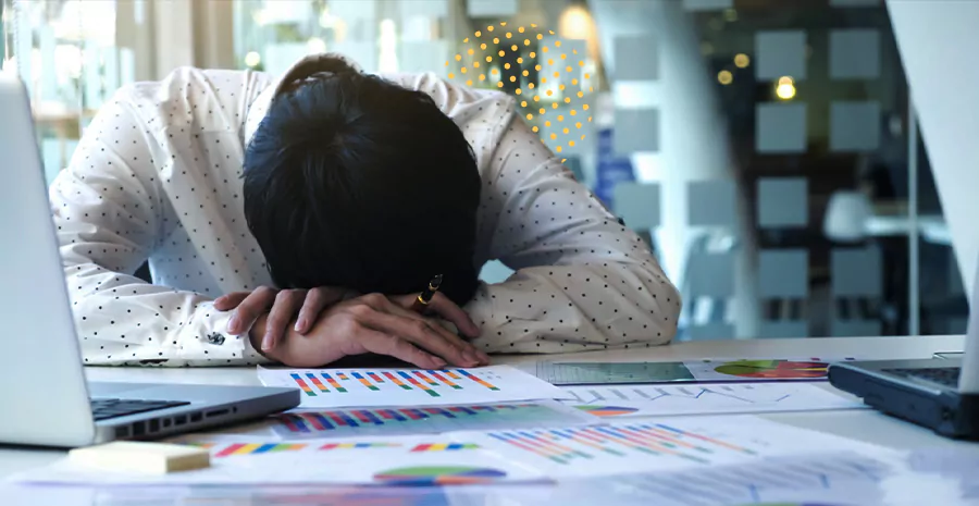 Entenda os malefícios da sobrecarga de trabalho e como evitar esse ...