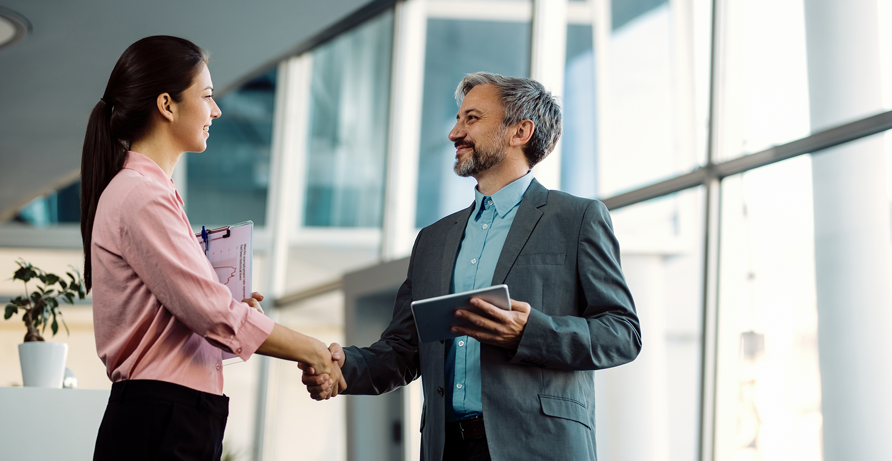 Como conseguir um bom emprego? Entenda o lado mercadológico!